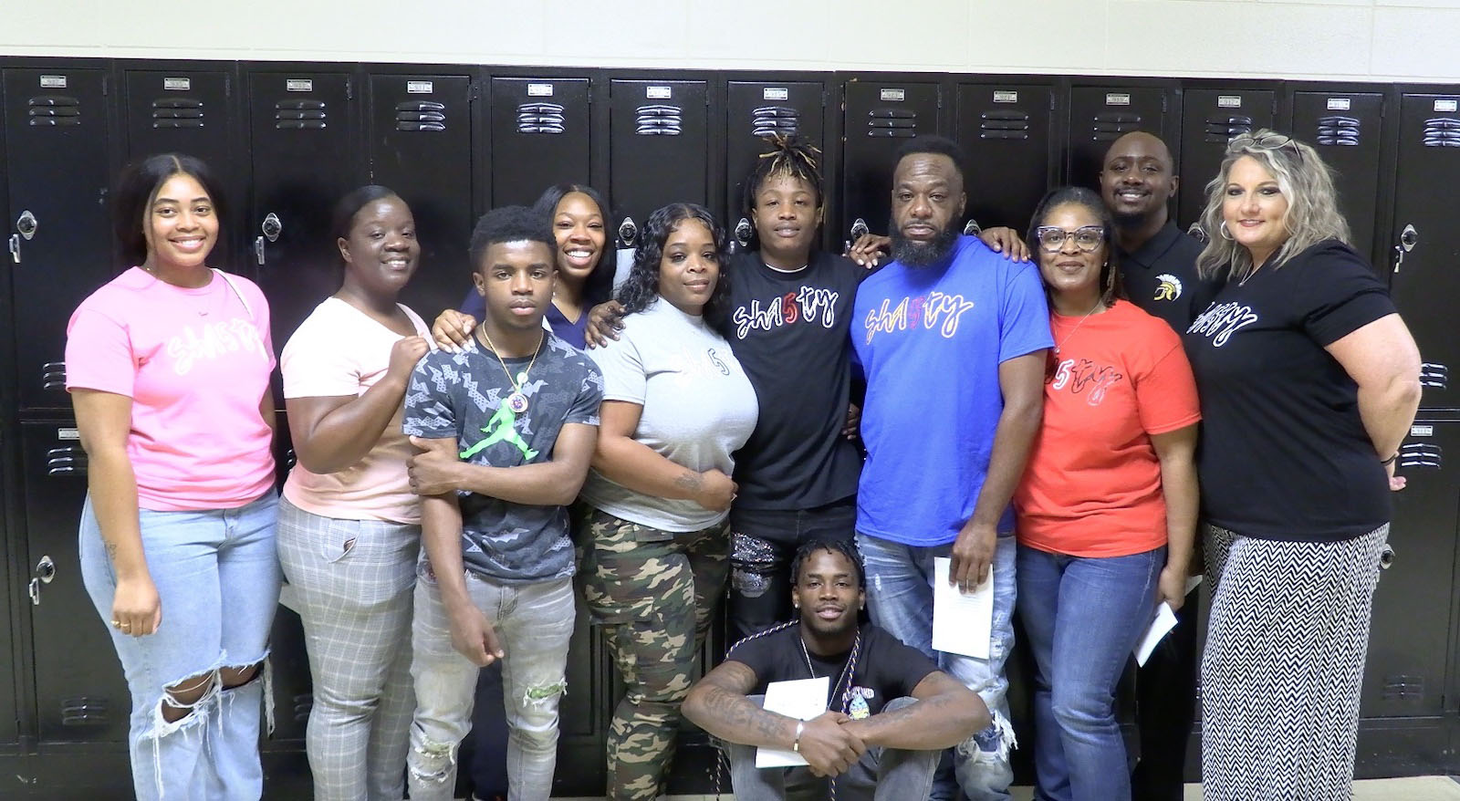 WATCH | Trojan legacy: Memorial scholarships given in Walker’s name ...