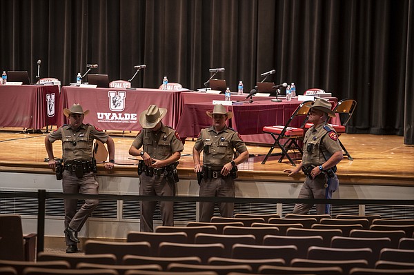 One year after Uvalde shooting, investigation of police response ...