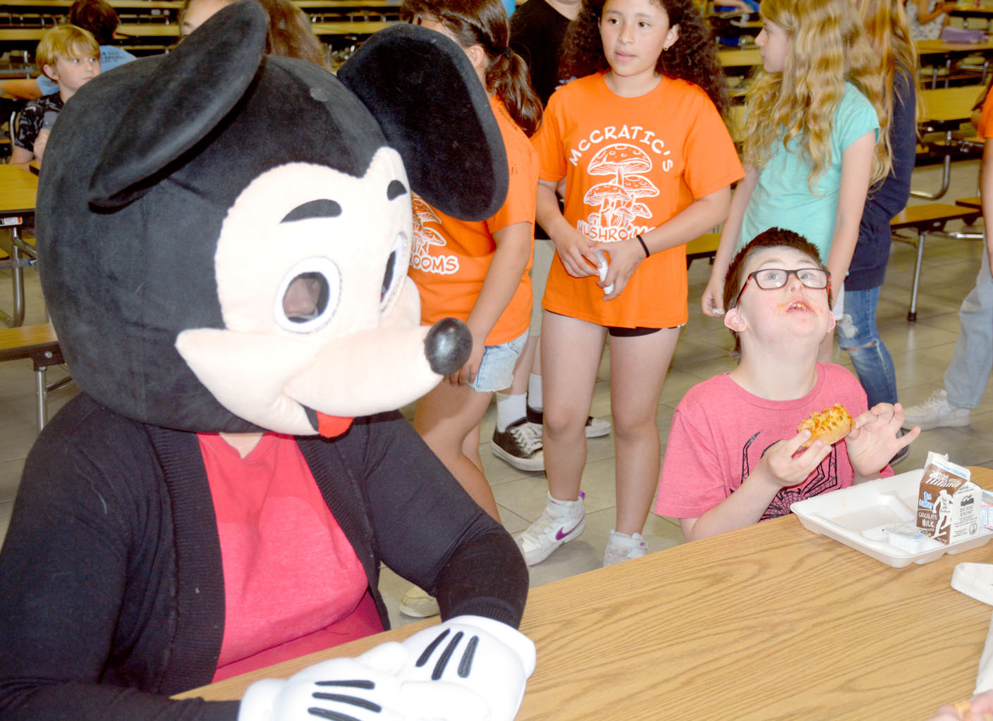 Enjoying pizza at the end of the school year | Siloam Springs Herald-Leader