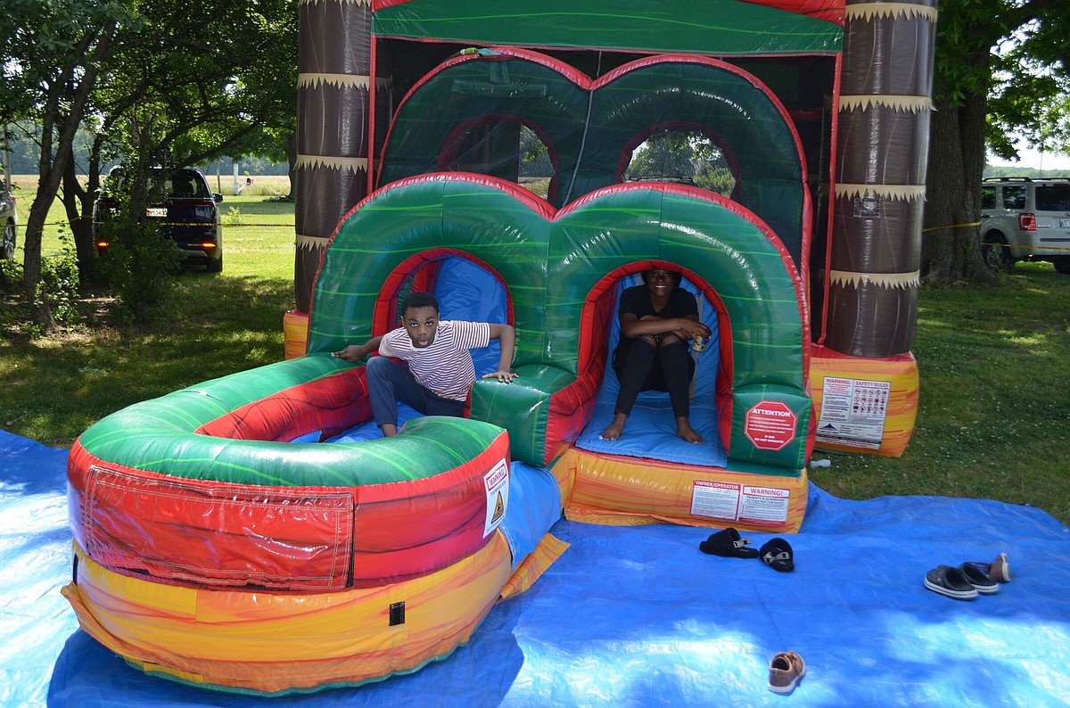 Ellis, Bobby Rush family celebrates | Northwest Arkansas Democrat-Gazette