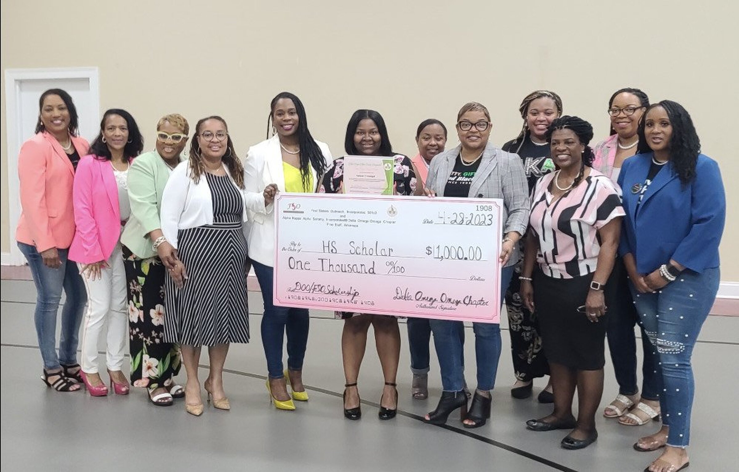 AKA Sorority awards Pine Bluff-area students scholarships | The ...