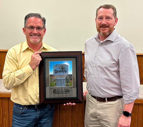 Gentry council rezones land, approves final plats | Westside Eagle Observer