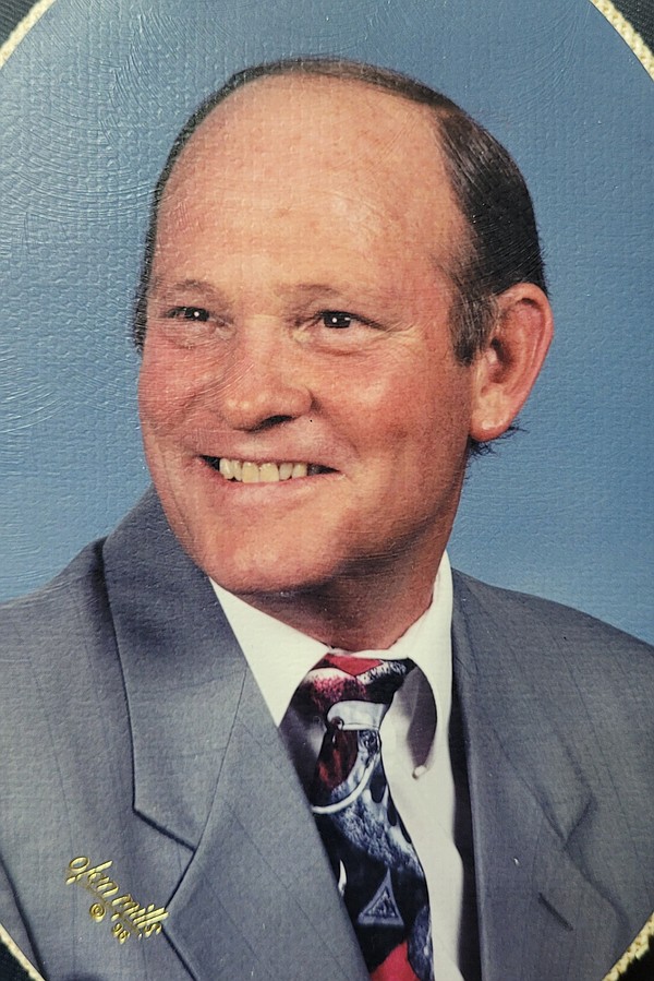 Larry D. Smith | Hot Springs Sentinel Record