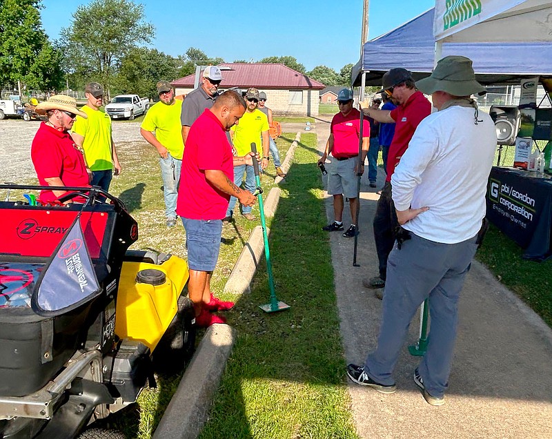 Working on Gentry’s turf | Westside Eagle Observer