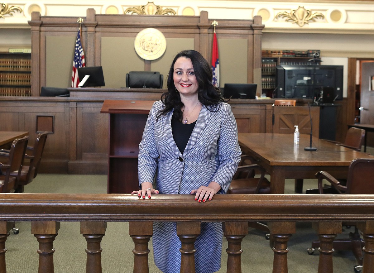 Hearnsberger to retire as circuit judge; governor appoints chief deputy ...