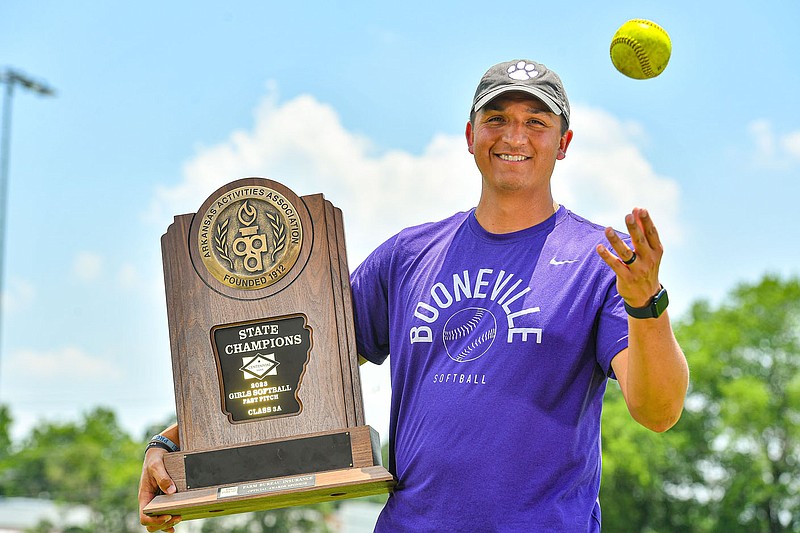 Booneville’s first-year coach leads team to state title; honored by ...