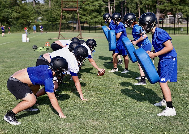 Prep Football: Redwater ‘excited’ about its potential going into 2023 ...