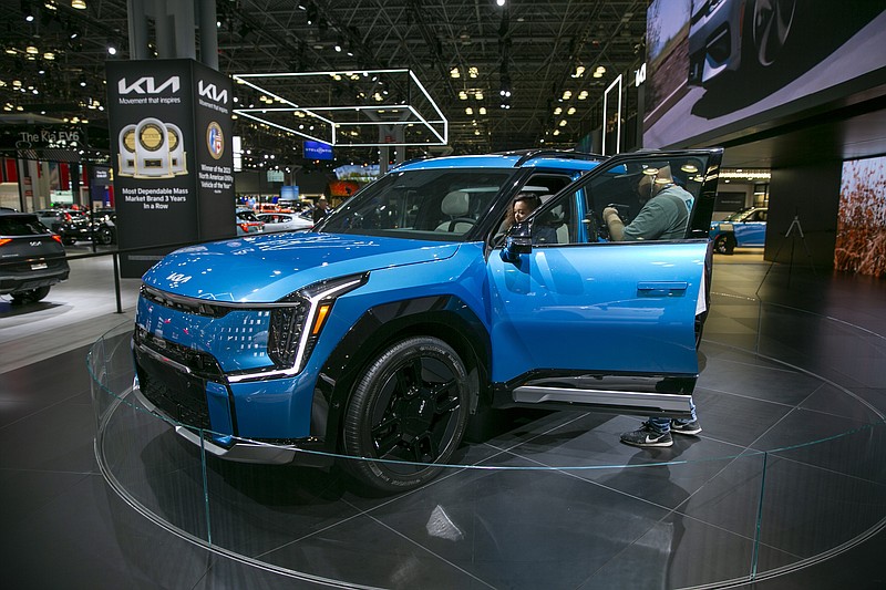 Kia adding $200M to factory for EV9 | The Arkansas Democrat-Gazette ...