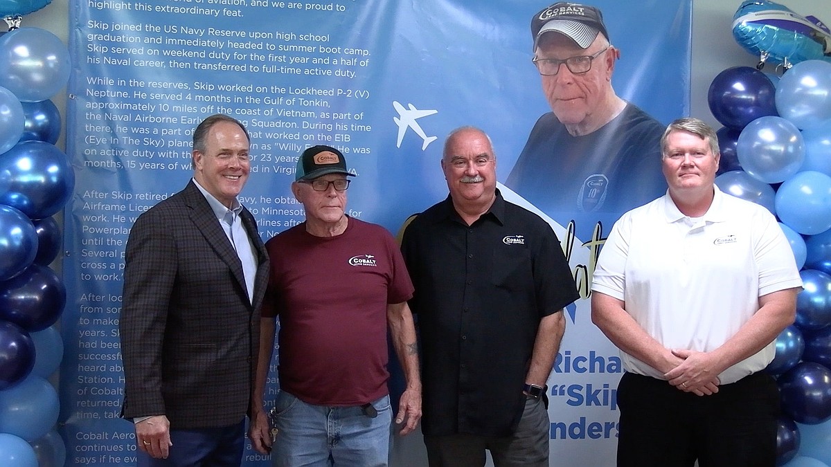 WATCH | FAA recognizes local airplane mechanic with award for 50 years ...