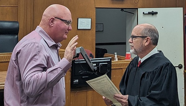 Inside City Hall: What does a mayor do? | Magnolia Banner News