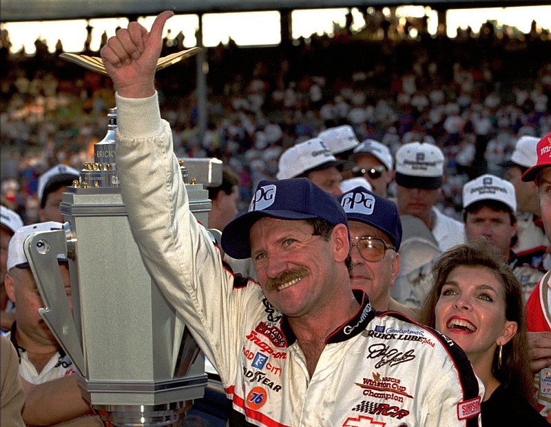 Death of Dale Earnhardt in 2001 Daytona 500 picked as NASCAR's most ...