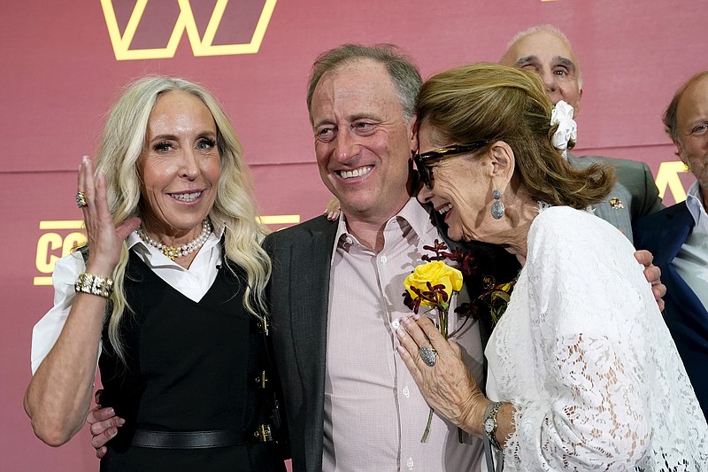 Analysis: Party on, Commanders fans! Snyder's departure is biggest win ...