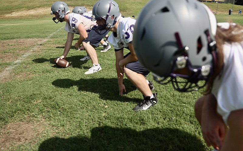 Prep Football: Talented Centerpoint team ready to compete for 4-3A ...