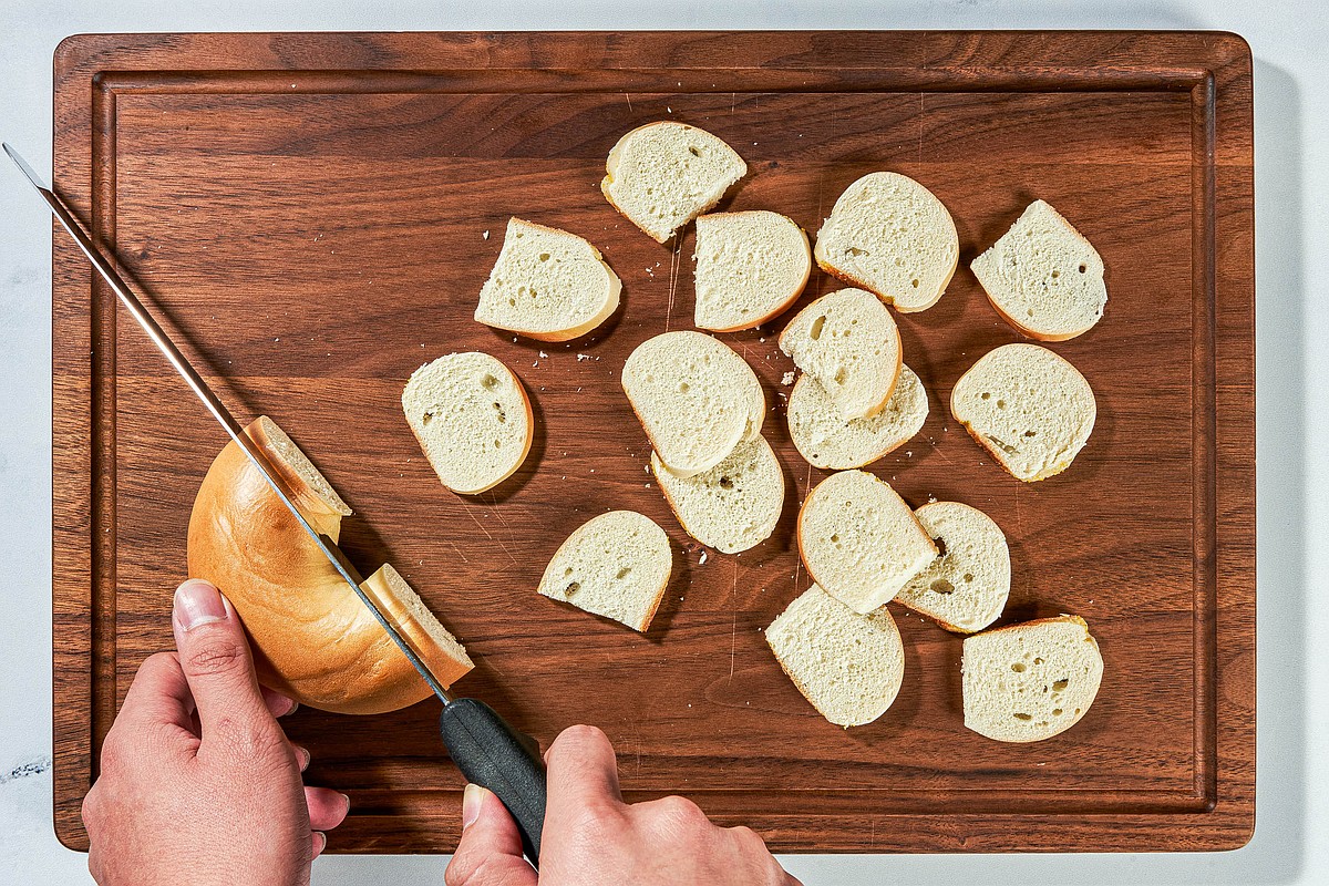 6 ways to use stale bread, including chips, croutons, soup and more ...