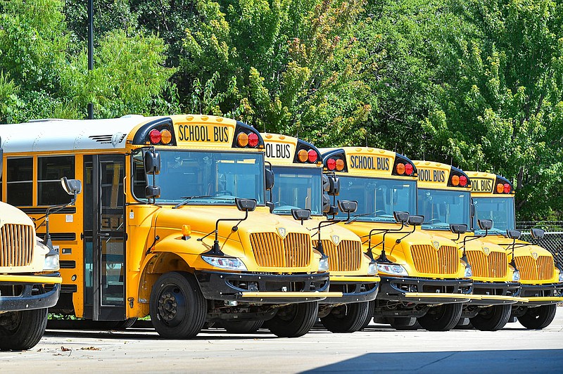 Northwest Arkansas school districts reporting fewer vacant bus driver ...