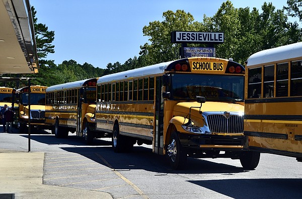 Area schools settle into bus routines | Hot Springs Sentinel Record