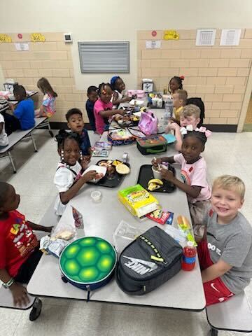 PHOTOS: El Dorado School District is back in session | El Dorado News