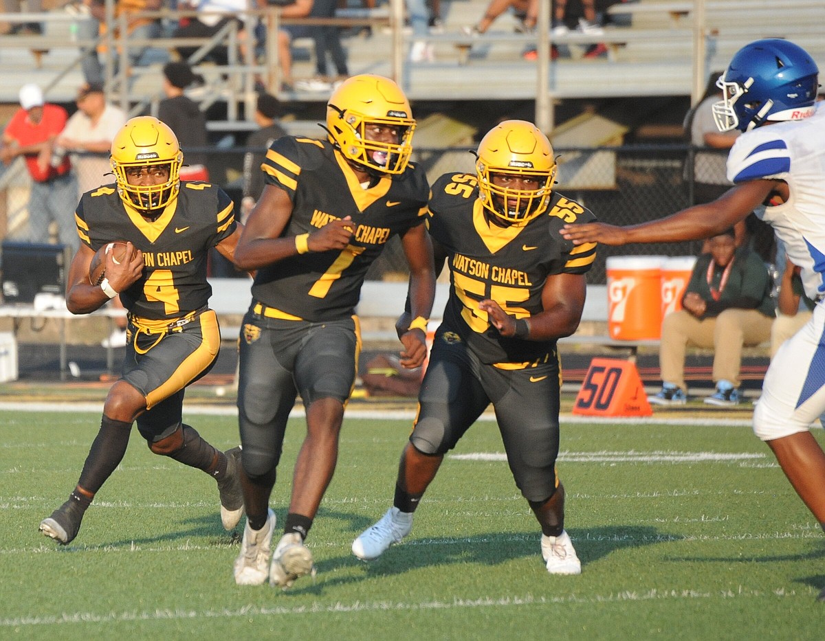 Wildcats, Mustangs tie in scrimmage | Northwest Arkansas Democrat-Gazette