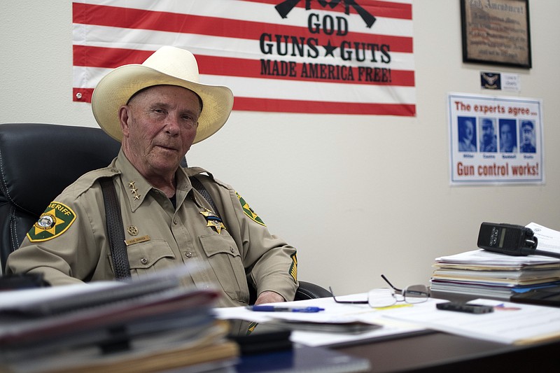 Sheriffs’ group that challenges federal law gains acceptance around ...