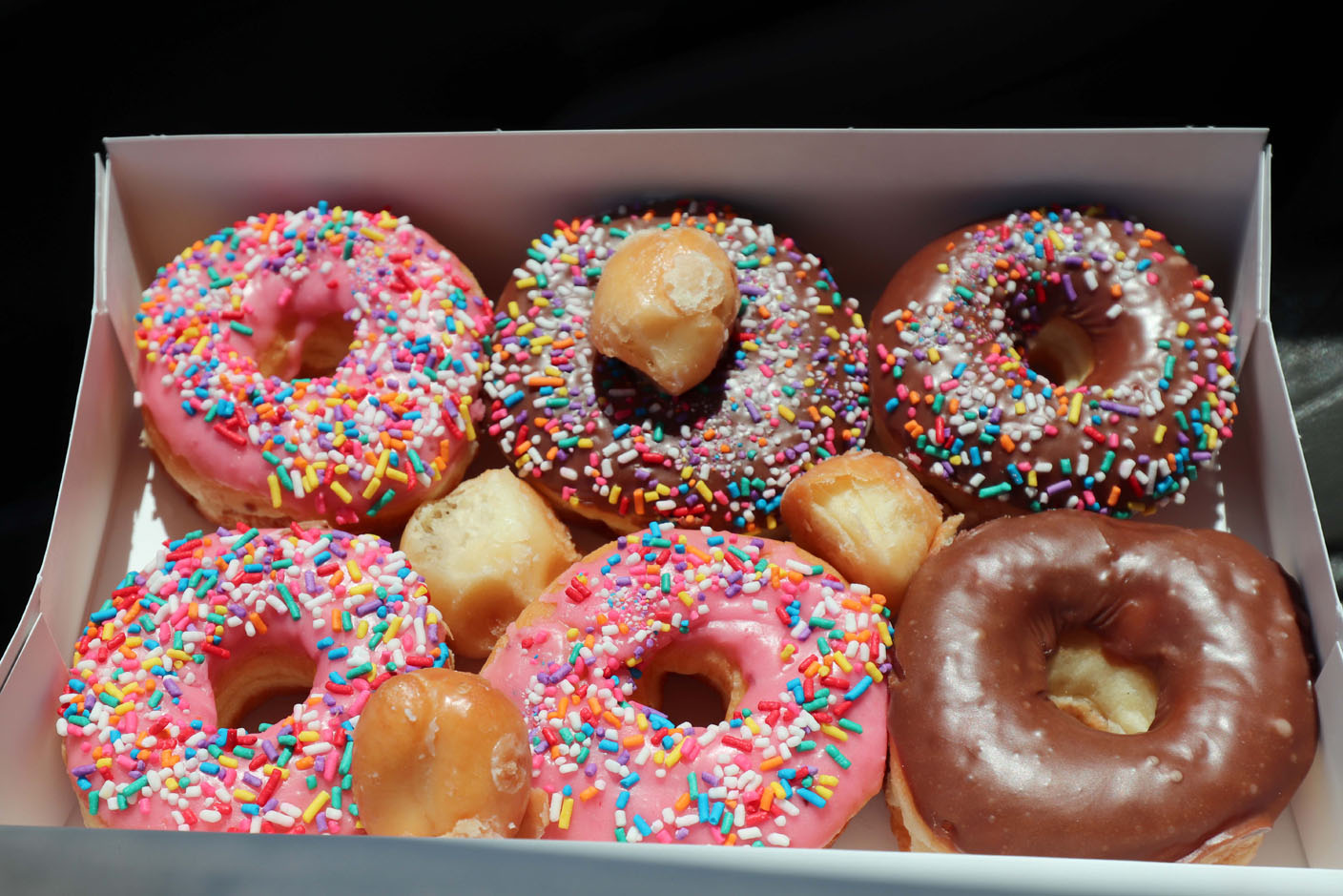 RIVER VALLEY EATS: Kat Robinson says Crown Donuts may have best burgers in Paris | The Arkansas ...