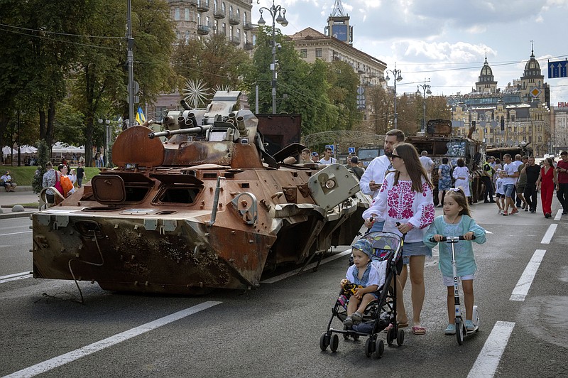 Ukraine marks Independence Day and vows to keep fighting Russia as it ...