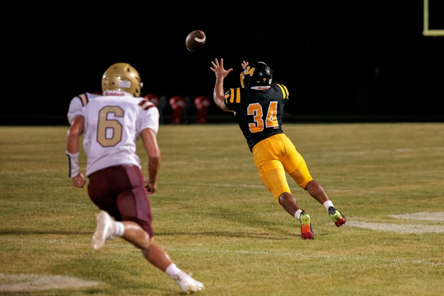 Eldon shuts down Fulton football in season opener | Fulton Sun