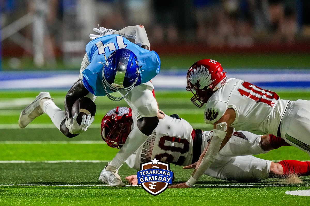 Prep Football: Hooks, Queen City open season with victories | Texarkana ...