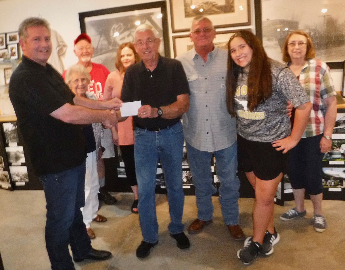 Kindley cousins make first time visit to family home | Westside Eagle ...