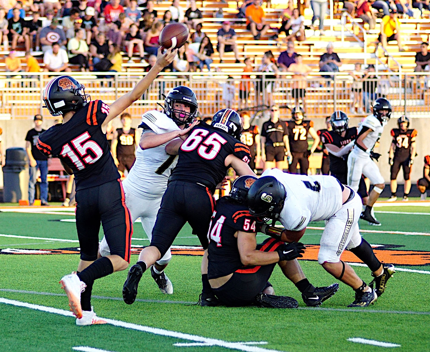 Lions hook the ‘Horns | Westside Eagle Observer