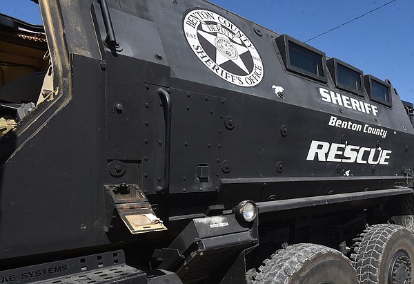 Bentonville adding mobile command center for police, fire departments ...