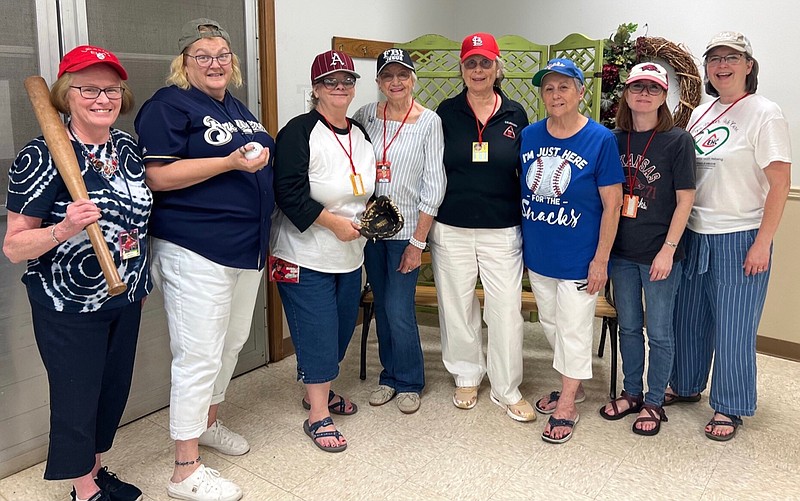 Homemakers induct officers | Hot Springs Sentinel Record