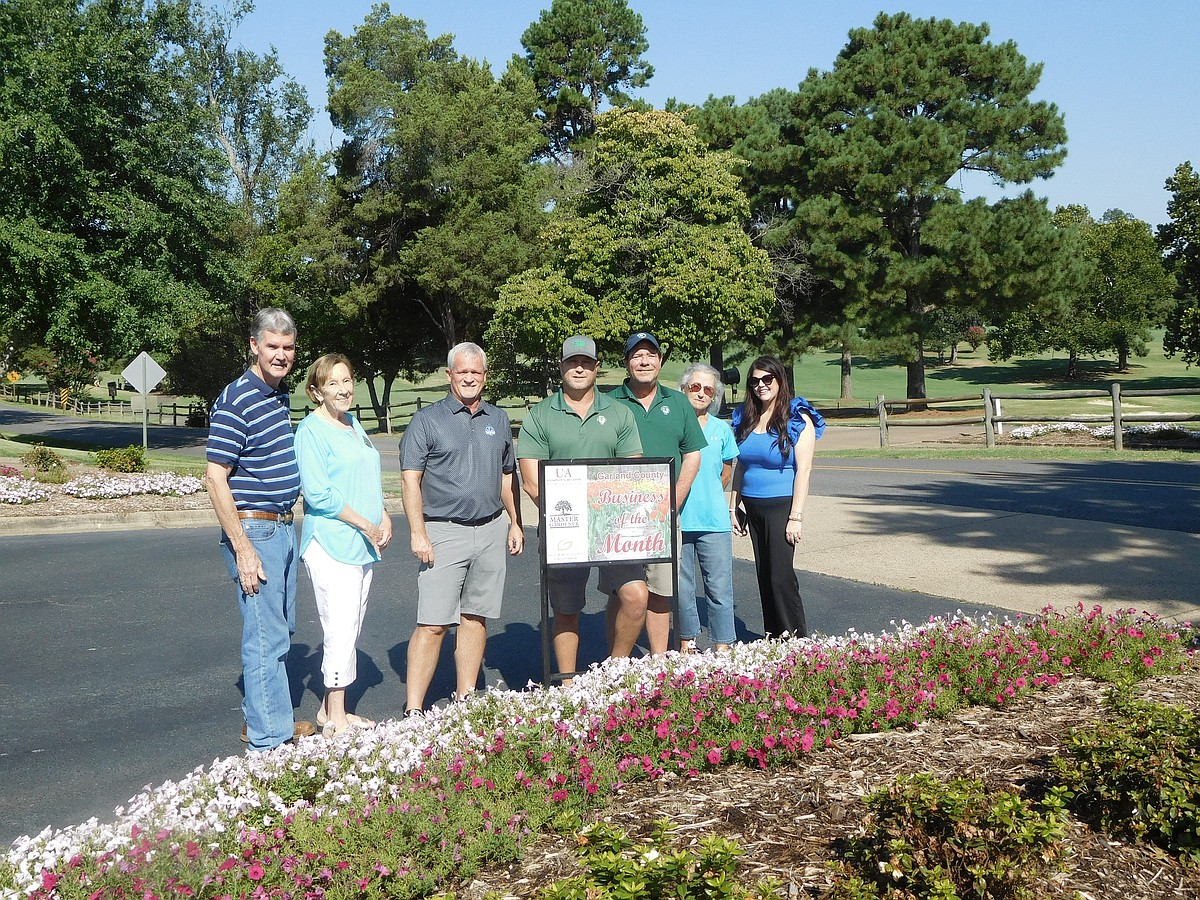 HS Country Club selected as Business Yard of the Month | Hot Springs ...