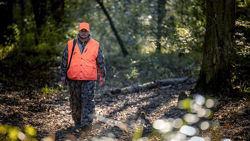 Falls from tree stands top hunting injuries | Camden News