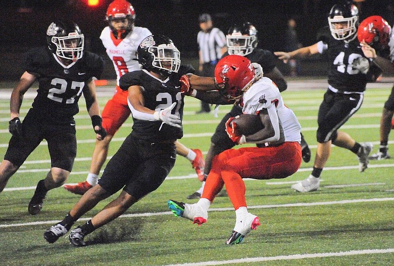 PREP FOOTBALL: Smith shines as White Hall gets by Maumelle | Northwest ...