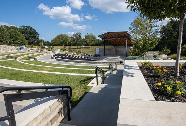 Parks commissioners hear from cultural arts master plan consultants ...