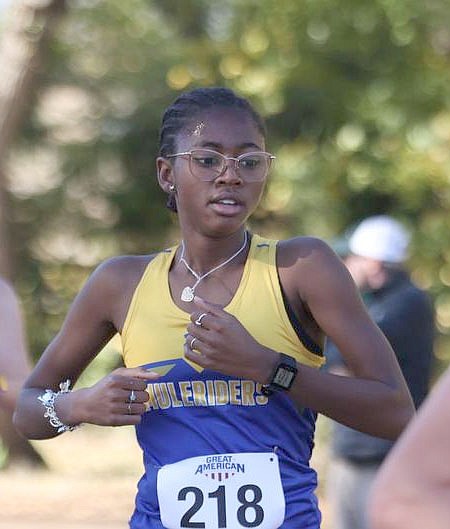 Logan Warren earns GAC Female Runner of the Week | Magnolia Banner News