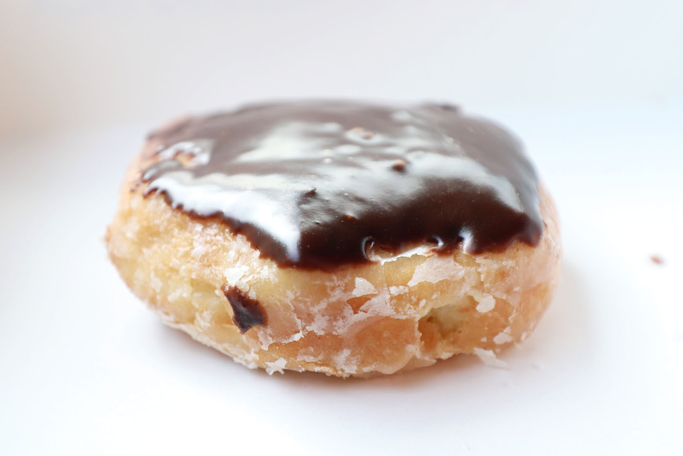 River Valley Eats: Kat Robinson says come early to Irish Maid Donuts ...