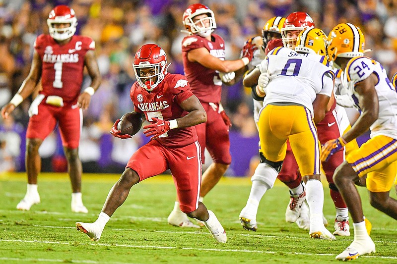 Arkansas offense still putting pieces together | Hot Springs Sentinel ...