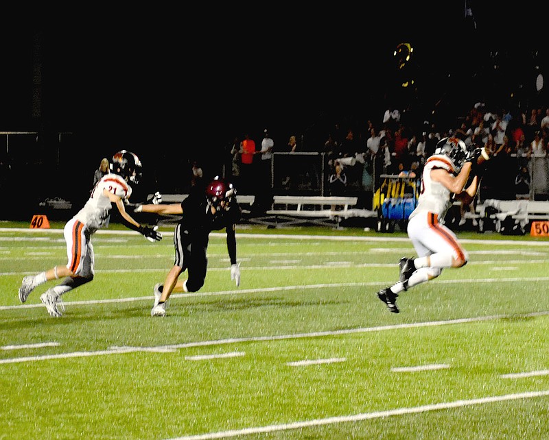 Lions steal 4A-1 road win at Lincoln | Westside Eagle Observer