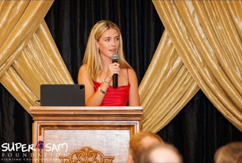 Super Sam hosts Hope Gala | Fulton Sun