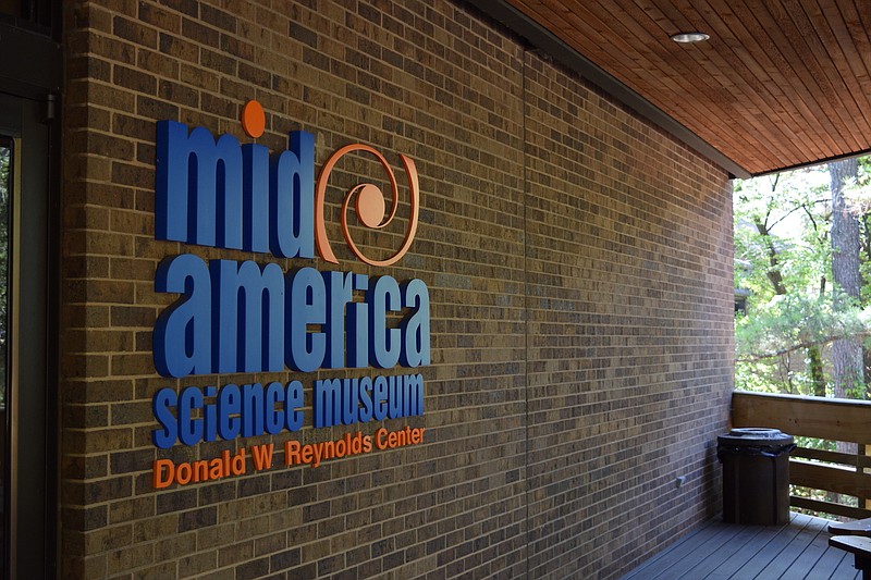 WATCH | Mid-America will host 22nd annual Taste of the Holidays on Nov ...