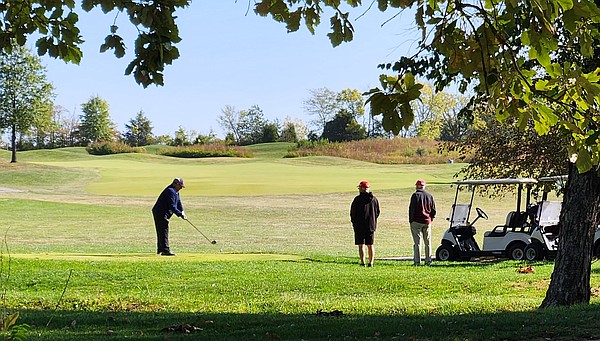 Golf tournament honors former basketball coach, benefits Honor Flight ...