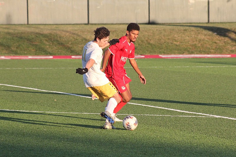 Fulton boys soccer’s lethal attack mercy rules rival Mexico | Fulton Sun