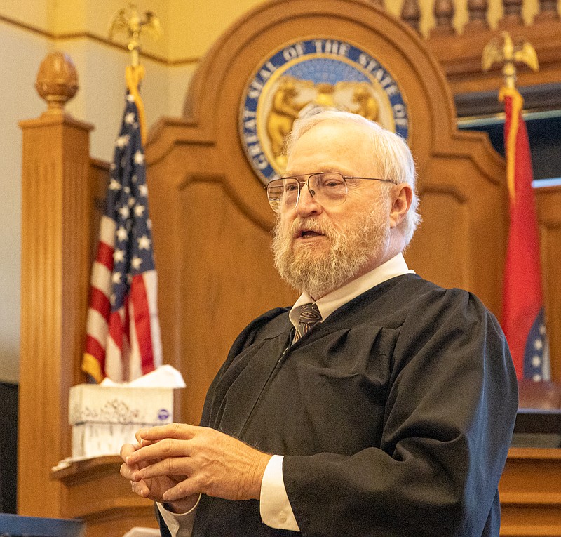 Capital City CASA volunteers sworn in | Jefferson City News Tribune