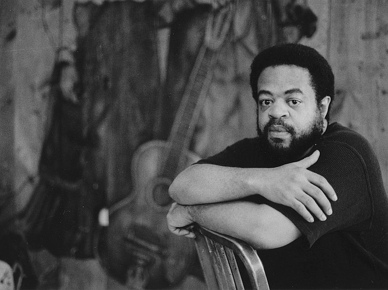 ‘Whitfield Lovell: Passages’ explores variety of subjects | The ...