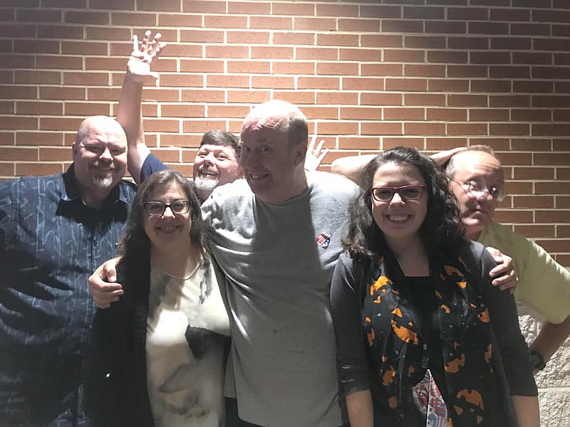 Gimme a Second to bring laughs to Native Dog | Camden News