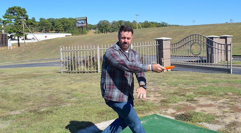 WATCH | Crossgate Church adds 18-bucket disc golf course to expansive ...