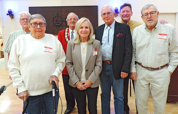 Elks Lodge 380 initiates seven new members | Hot Springs Sentinel Record