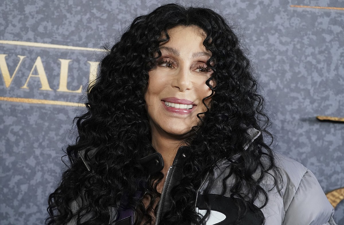 Cher set to star in Macy’s parade | Hot Springs Sentinel Record