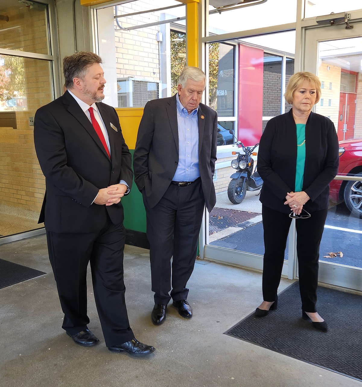 Governor, First Lady tour Missouri School for the Deaf | Fulton Sun